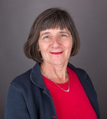 Mrs Claire Cox FITI